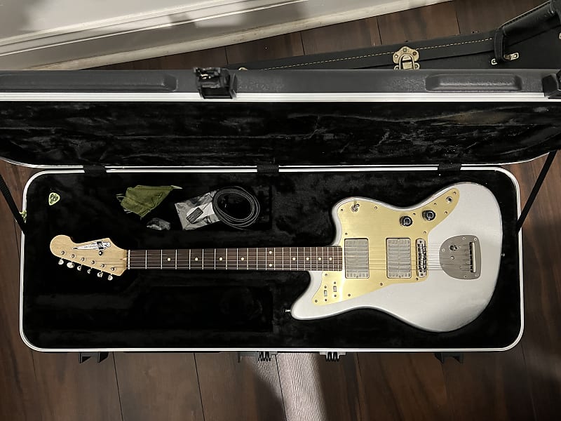 Waterslide Guitars Jazzmaster 202 Inca Silver | Reverb