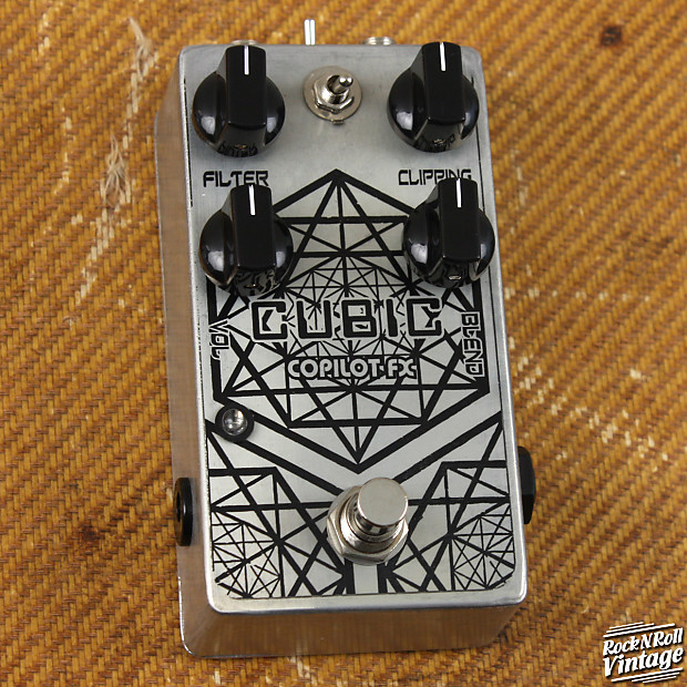Copilot FX Cubic Octave Down for Bass | Reverb