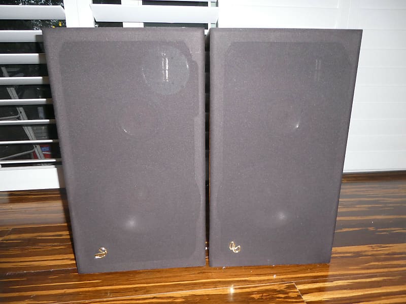 Infinity RSb speakers | Reverb Canada