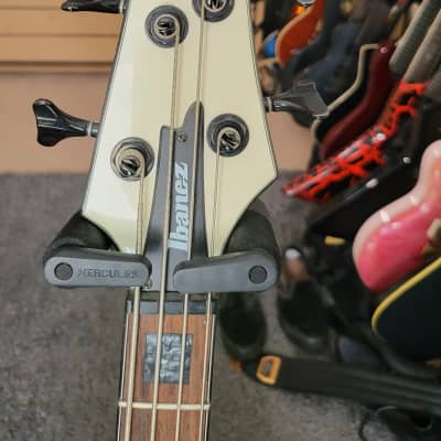Ibanez ICB300EX Electric Bass Iceman Bass 2009 - Arctic White | Reverb