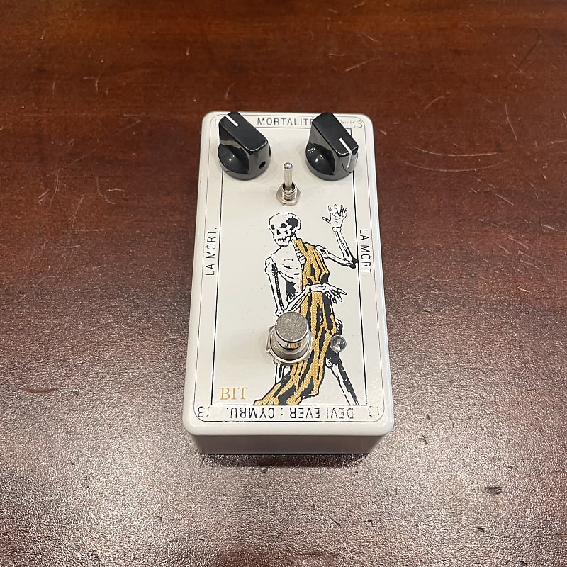 Devi Ever : FX BIT Fuzz | Reverb