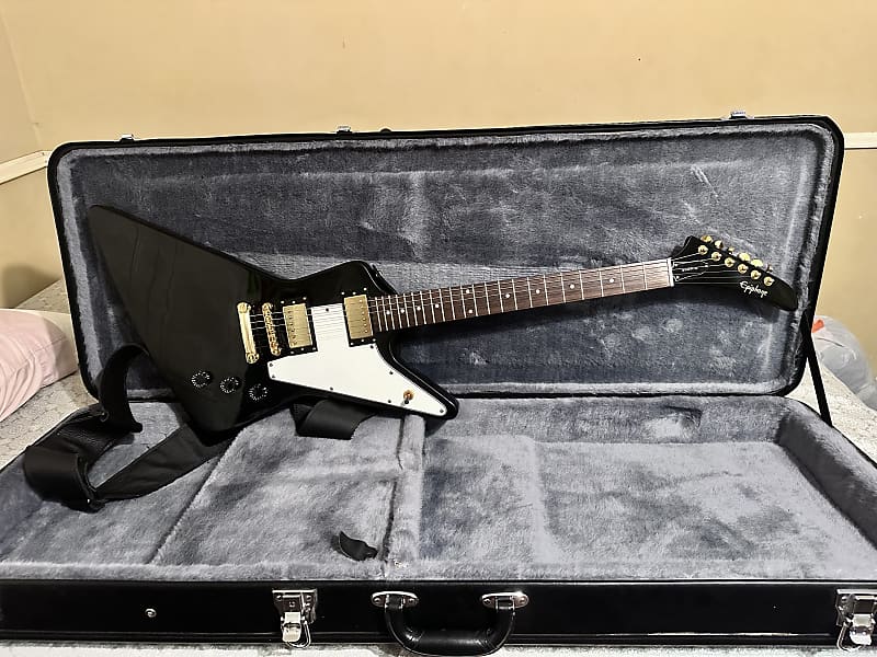 Epiphone Explorer Electric Guitar w/ HSC (Black) | Reverb