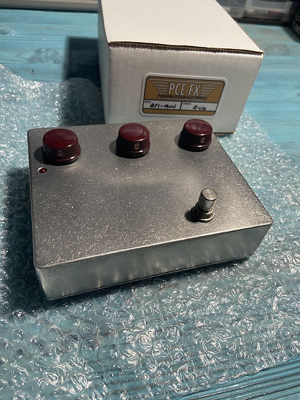 PCE-FX Piedmont Custom Electronics Aluminum Falcon | Reverb