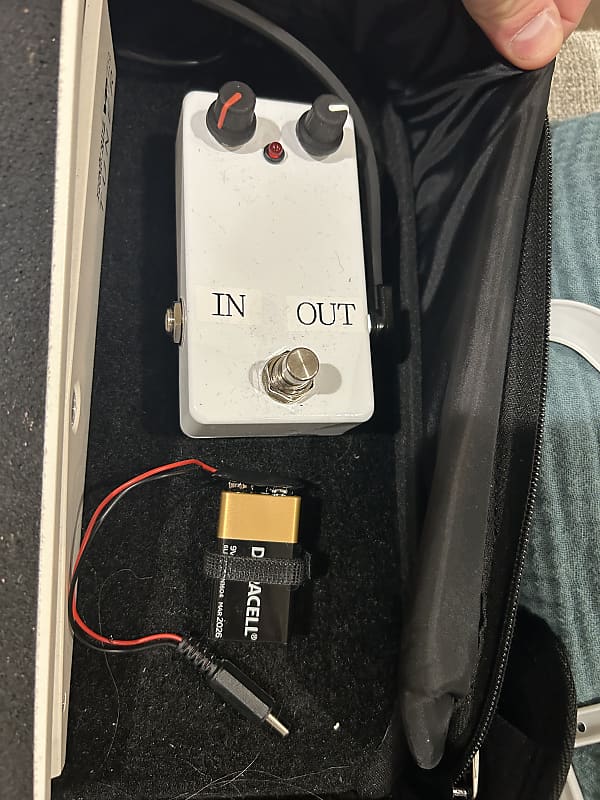 Spector Tone pump preamp in a pedal Tonepump | Reverb