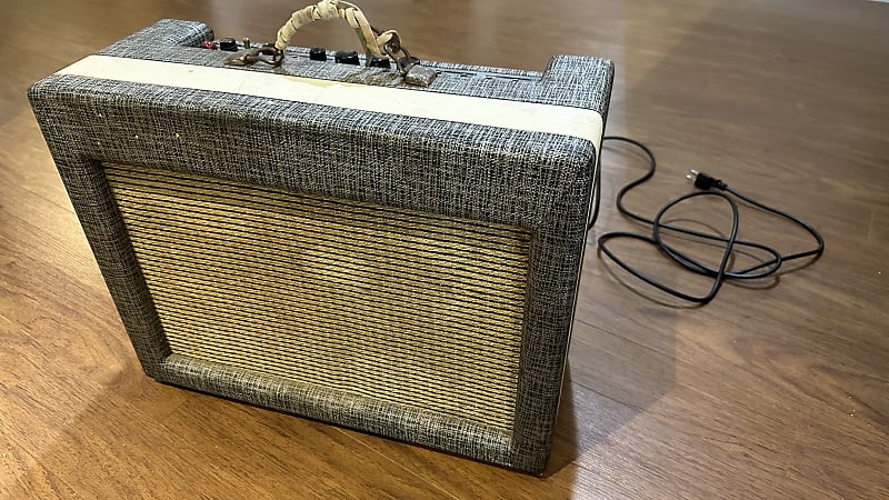 1961 Supro 1624 | Reverb