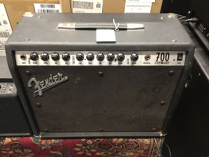 Fender Roc Pro 700 1x12 Hybrid Guitar Combo | Reverb