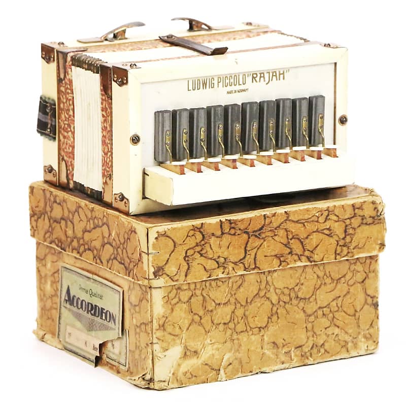 1940’s Ludwig Piccolo “Rajah” Cream & Rose Children’s Toy | Reverb