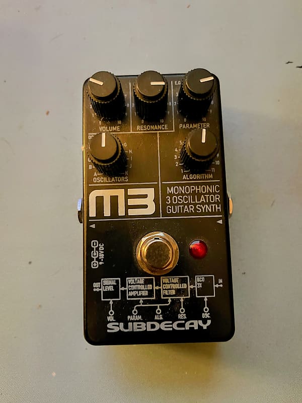 Subdecay M3 3 oscillator monophonic guitar synthesizer 2023 - | Reverb