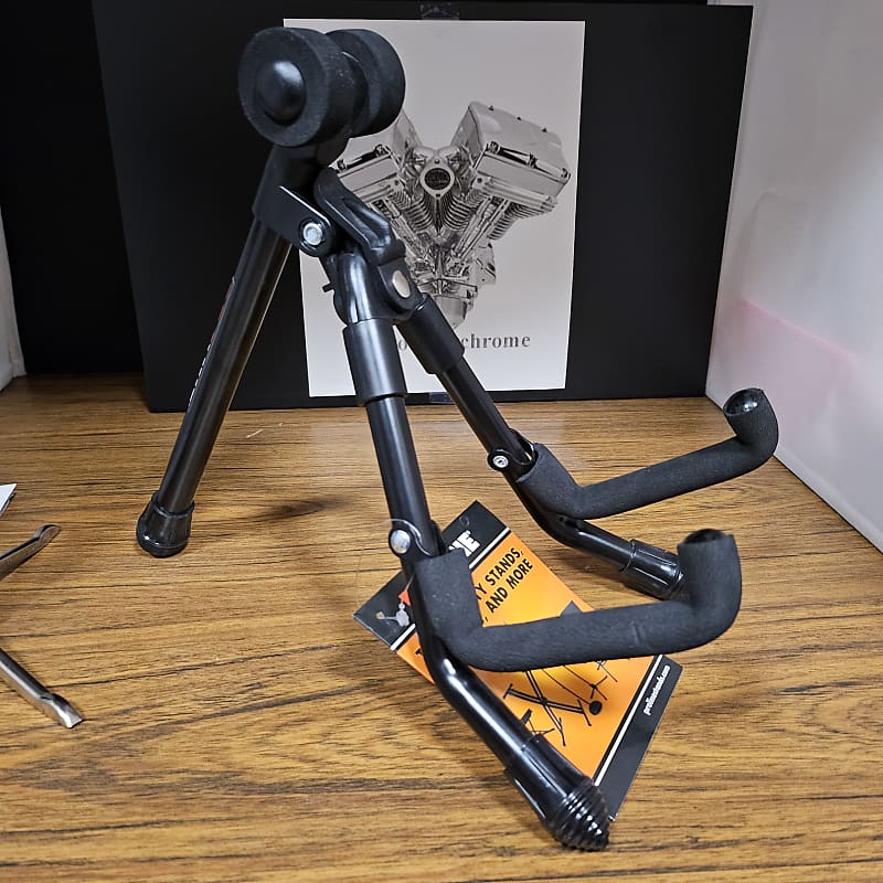 Proline Collapsible A-Frame Stand for Ukuleles and Mandolins | Reverb