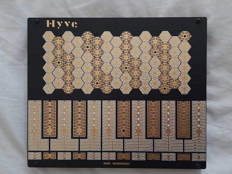 HYVE Hyve Touch Synthesiser - Premium Edition 2019 | Reverb