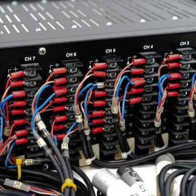 Pair of DBX 902 De-Essers with 900 Series A Frame Rack | Reverb