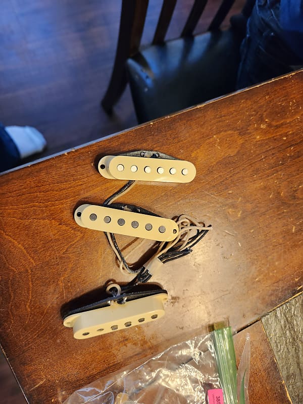 Fender Stratocaster White | Reverb