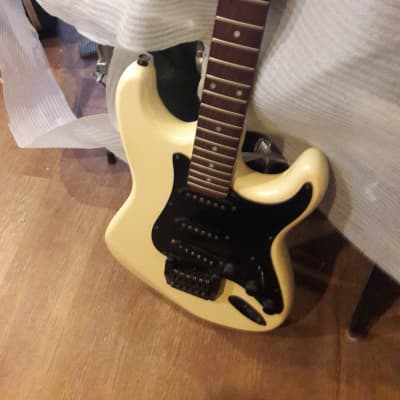 Lotus Strat-Style Guitar Vintage | Reverb