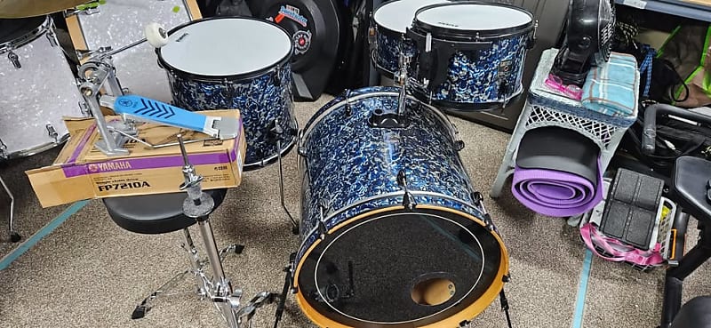 Gretsch Catalina Club Mod limited edition/color alien blue 4 | Reverb