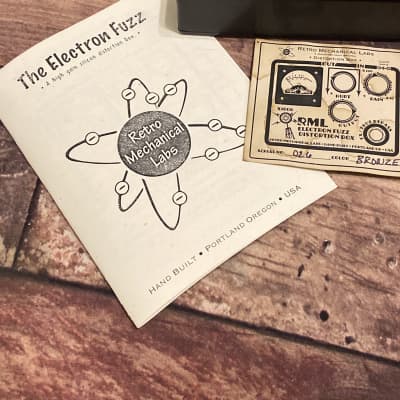 Retro Mechanical Labs Electron Fuzz Distortion Box - Bronze | Reverb