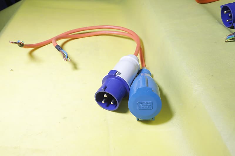 32A Ceeform male / female pair power connectors | Reverb Canada