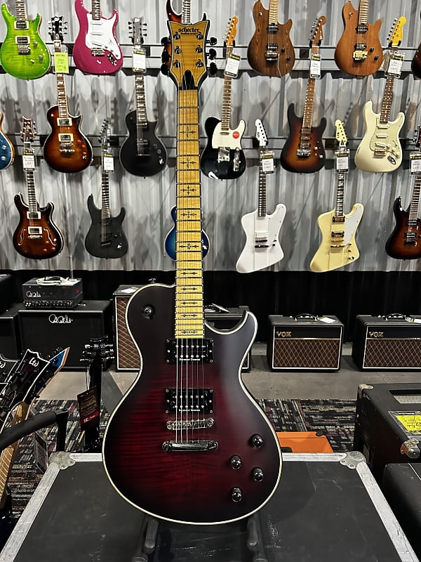 Used Schecter Hellraiser Solo 6 w/ Hardshell Case | Reverb