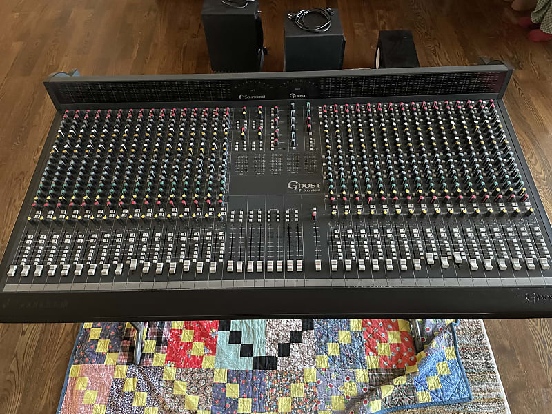 GHOST Soundcraft 32 Channel Mixing Console with Meter Bridge | Reverb