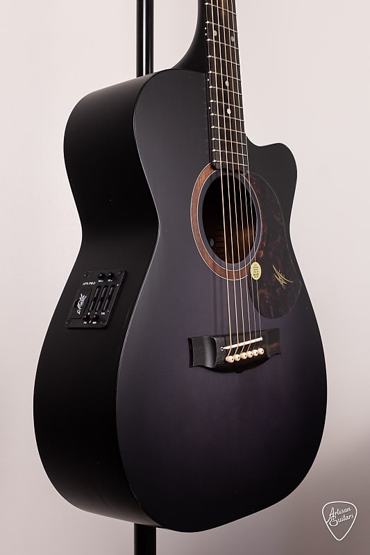 Maton Solid Road Series SRS-808C with Ghost Black Finish - | Reverb