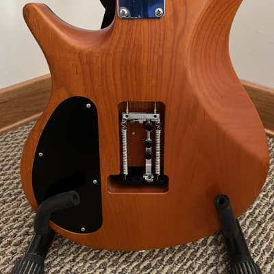 Warmoth Velocity - Honey Burst | Reverb