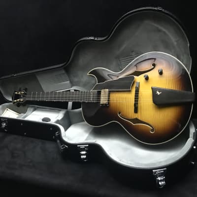 Eastman John Pisano 480ce Anniversary 2023 - Sunburst Archtop | Reverb