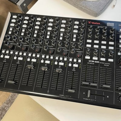 Vestax VCM 600 - Black | Reverb