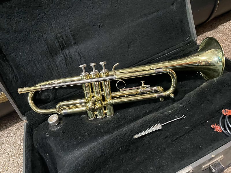 Getzen 300 Series Trumpet - Very Nice Condition, Plays Well | Reverb