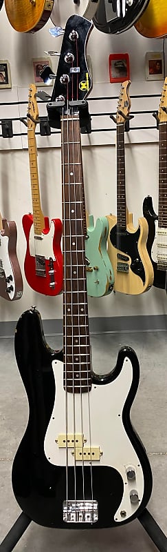 Hondo H83 Bass 1980s | Reverb