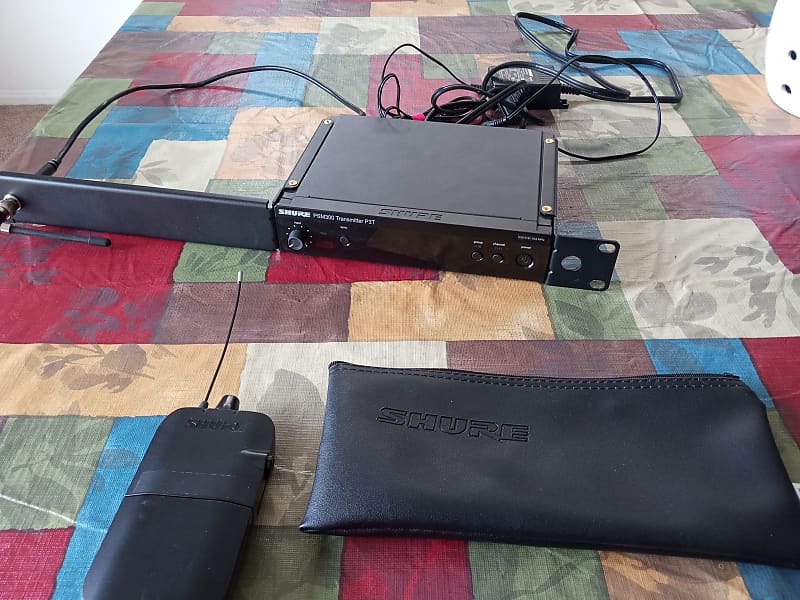 Shure PSM300 Transmitter P3T and P3R IEM Kit | Reverb