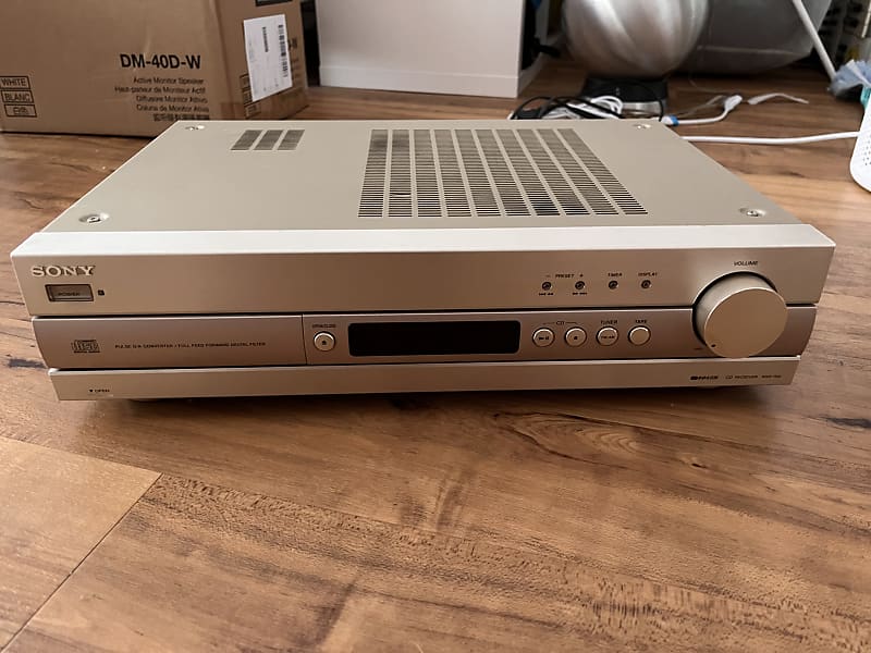 Sony RXD 700 Golden | Reverb