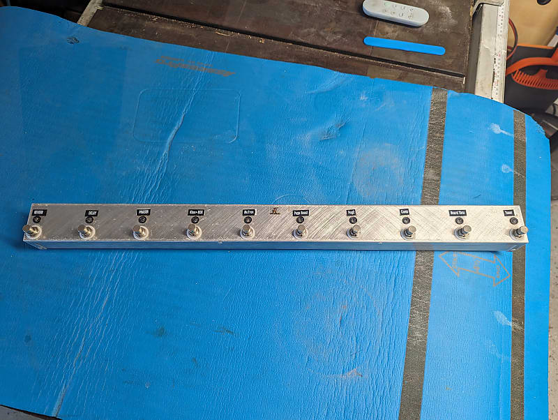 Loop Master 8 channel looper w/tuner out - 8 channel looper | Reverb