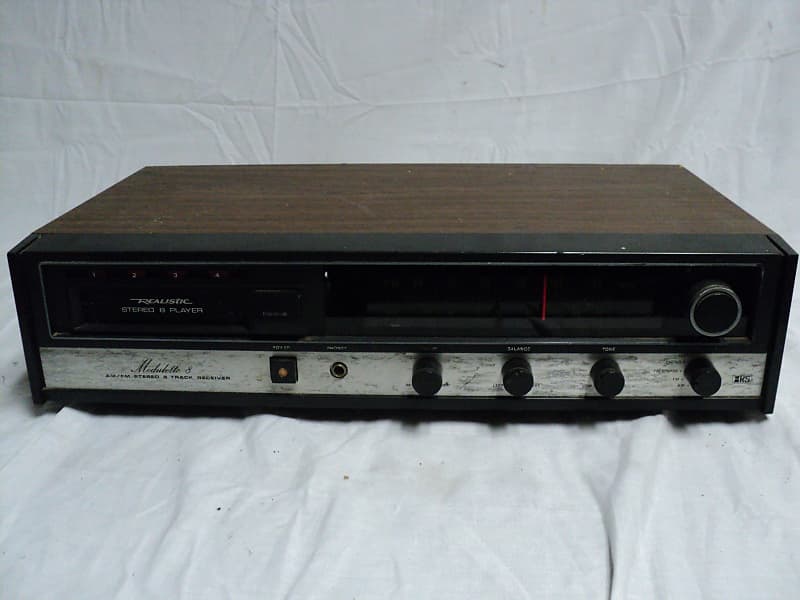 Vintage Realistic 12-1402A Modulette 8 8-Track Player AM/FM | Reverb