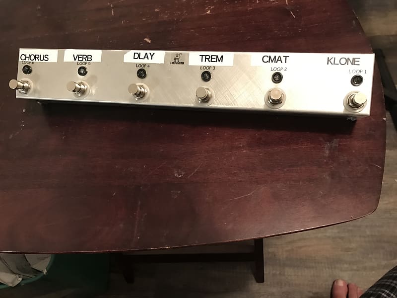 Loop-Master True-Bypass Six loop pedal switcher w/LEDs 2010 - | Reverb