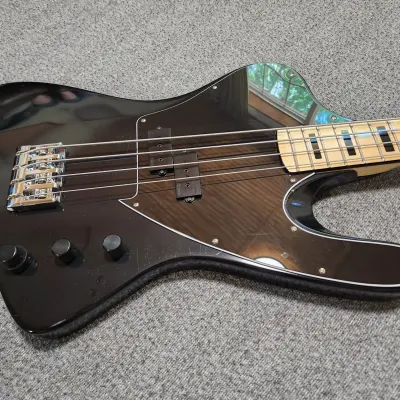C Stroh Custom Handbuilt "P-bird" Style Bass 2022 Nitro Black | Reverb