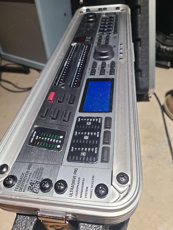 Behringer PRO 2496 Loud speaker control and feed back control | Reverb