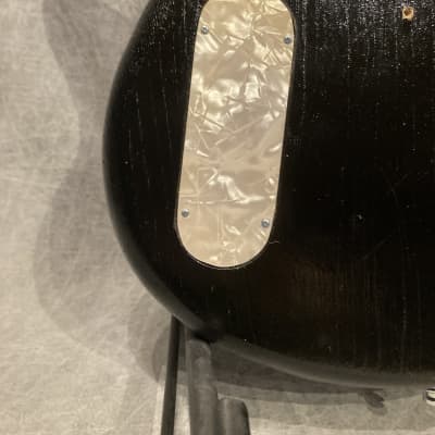 Vantage X-88 Fretless 1983 - Black | Reverb