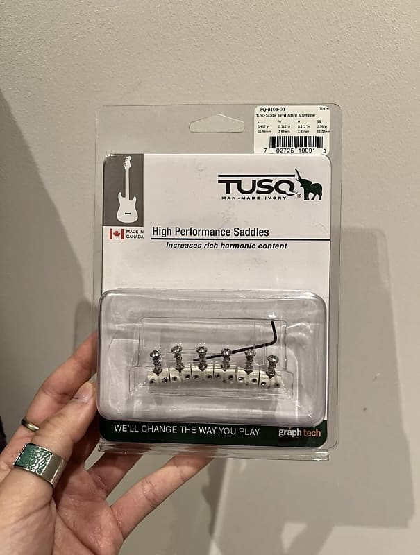 Graph Tech TUSQ Mustang/Jaguar/Jazzmaster bridge saddles | Reverb UK