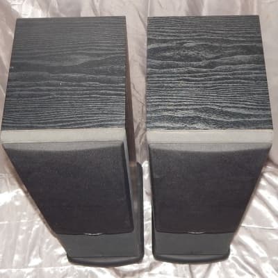 Polk RT600 home tower speakers | Reverb