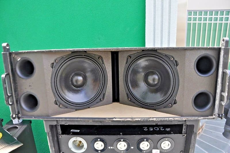 L-ACOUSTICS DV-DOSC LINE ARRAY SPEAKERS (LOT OF 4) | Reverb