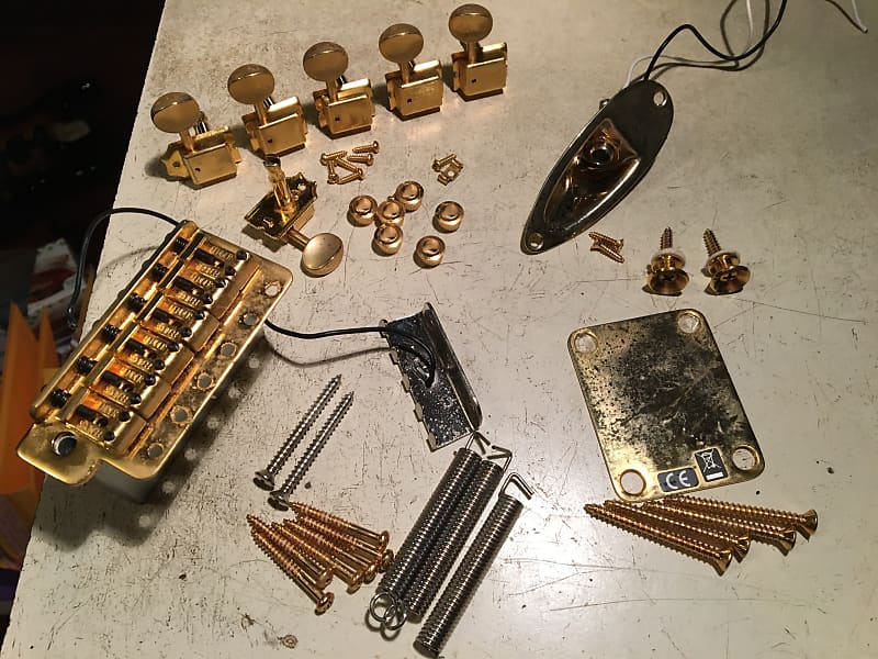Genuine Fender Strat ocaster Relic Gold Hardware Tuners Trem | Reverb