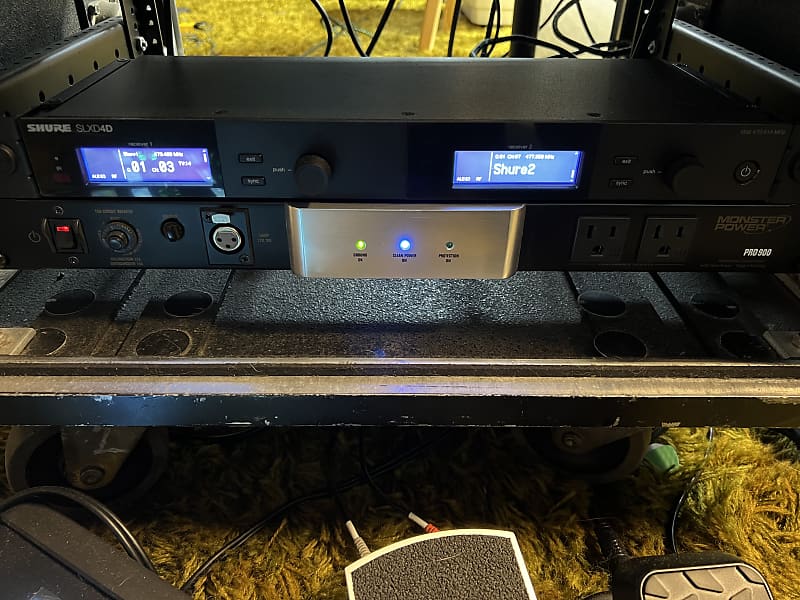 Shure Dual Transmitter and Receiver's both vocal and guitar | Reverb