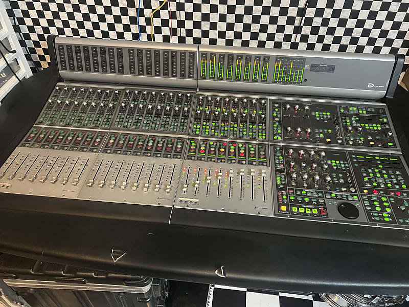 Avid / Digidesign D-COMMAND 24 Fader Console with Stand | Reverb