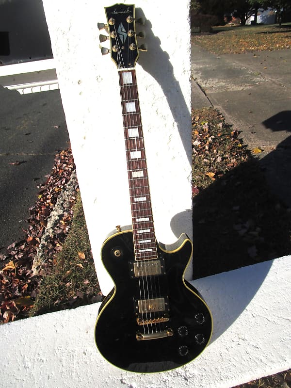 Samick LP Custom Style Guitar, 1990's, Japan, Black, Gold | Reverb