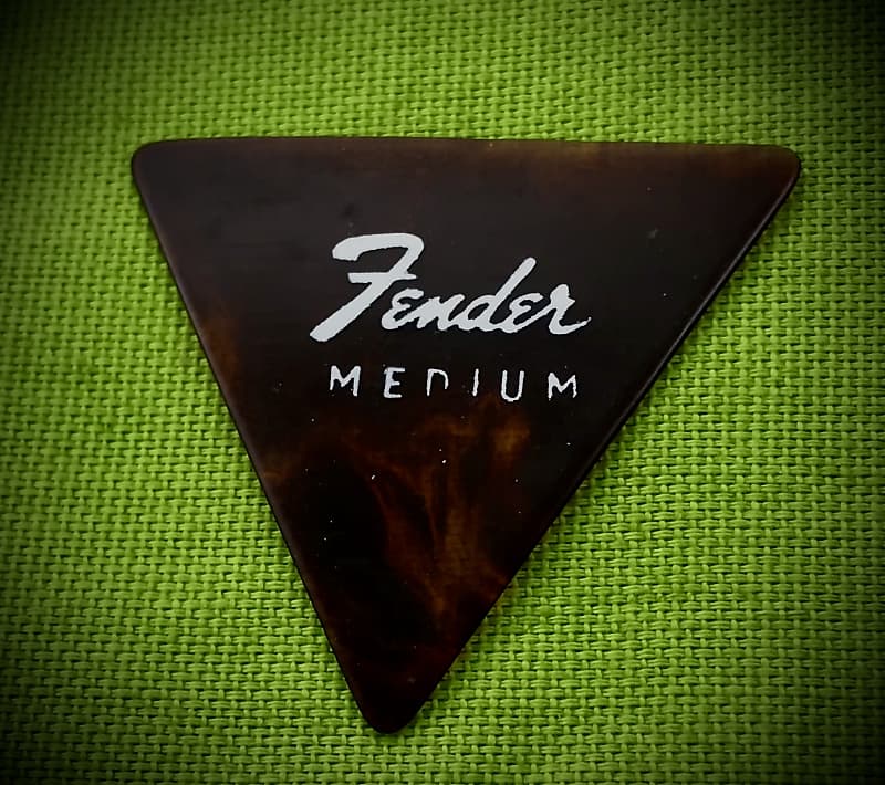 vintage Fender Picks Medium TRIANGLE PRE CBS 1961 | Reverb