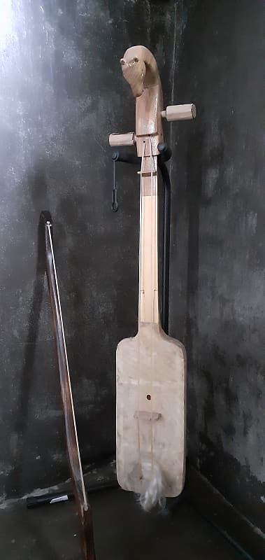 IGIL instrument a deux cordes de Mongolie Occidentale | Reverb