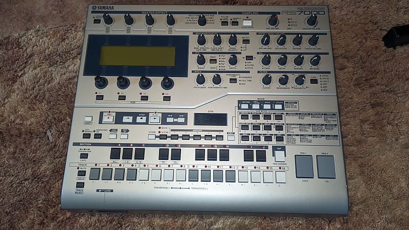 Yamaha RS7000 Music Production Studio | Reverb