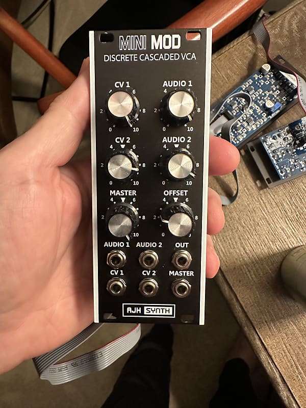 AJH Synth minimod cascade vca - Black | Reverb