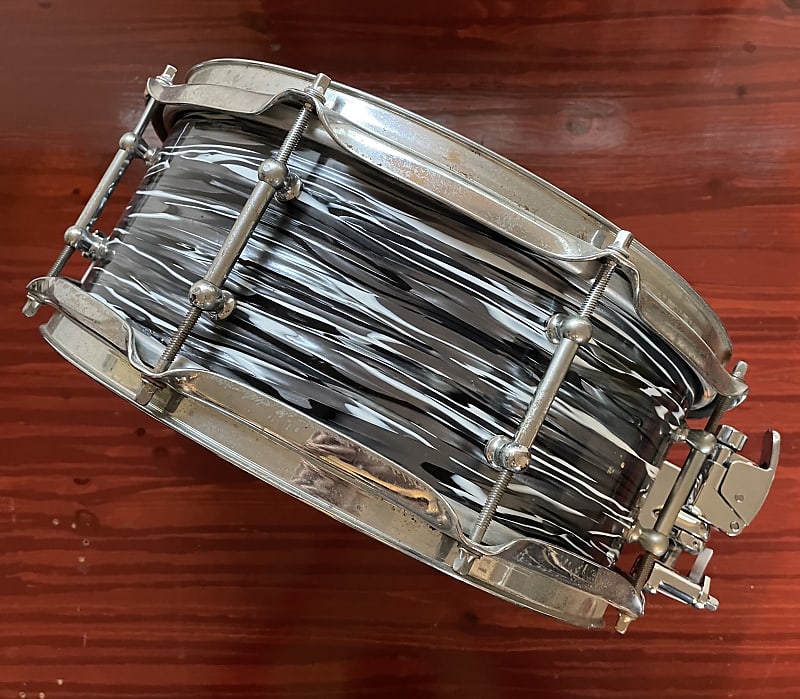 13"x6" Custom Wood Snare Drum with Black and White pearl wrap | Reverb