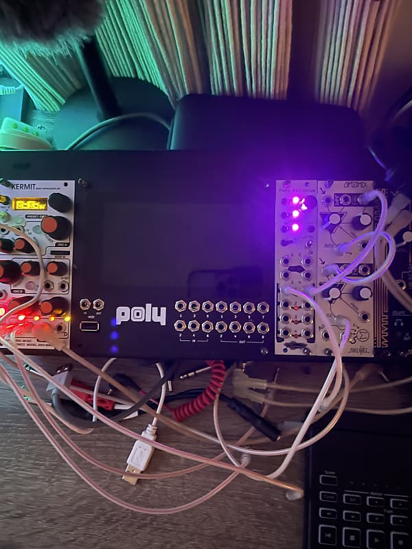 Poly Effects Hector - Black | Reverb