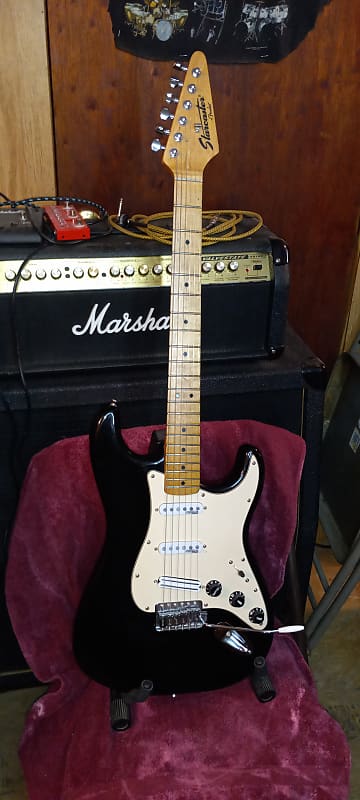 Starcaster Strat 2000's - Black Poly | Reverb